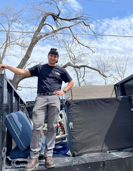 Junk Pickup Services | Junk Jaws | Chicago, IL & Suburbs