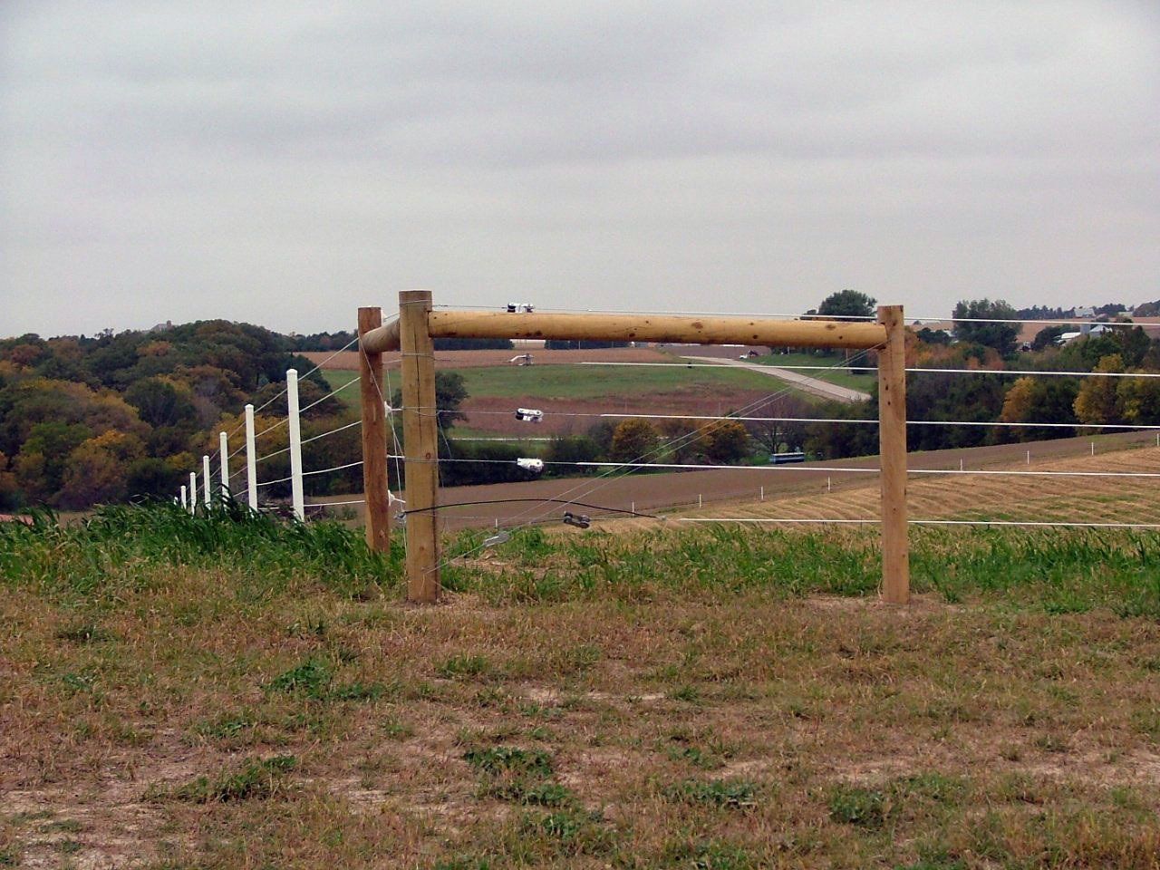 Acreage and Farm Fence Installation | Omaha, NE