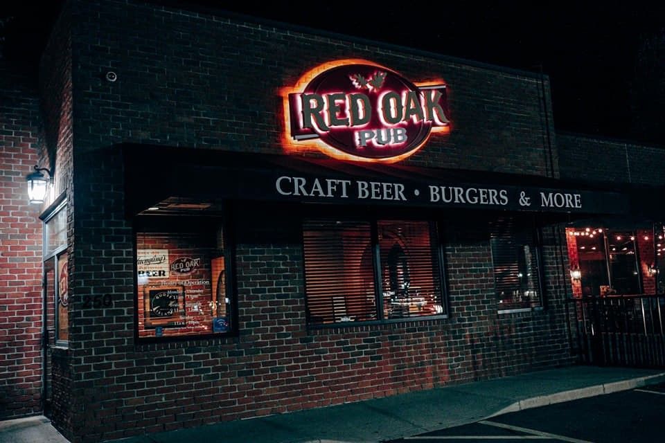 Pub & Restaurant | Red Oak Pub and Restaurant | Newark, OH