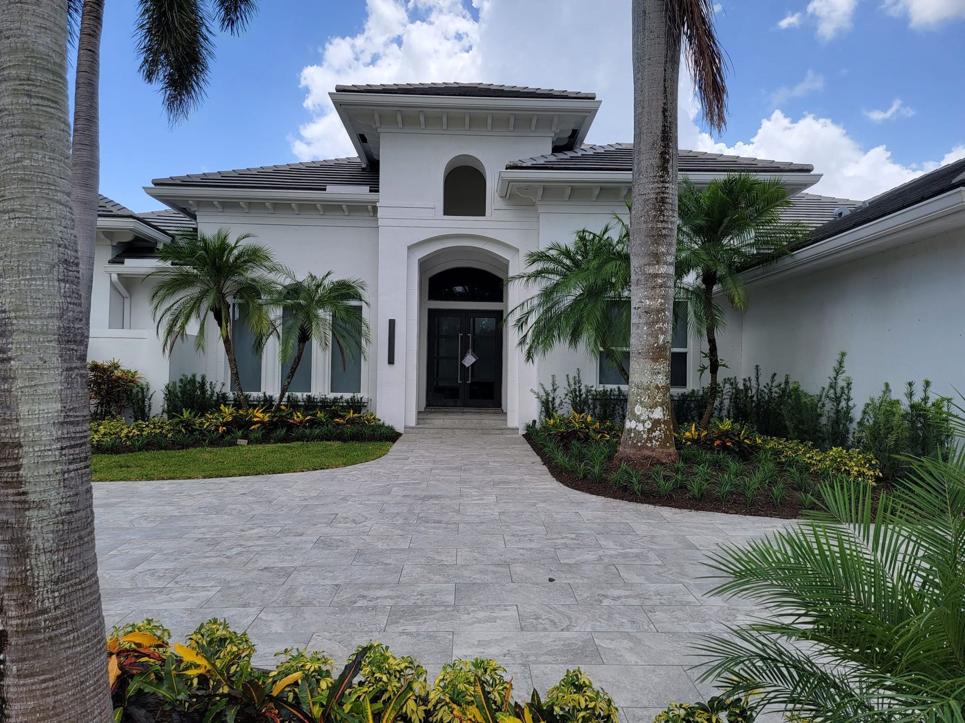 Hardscaping Ft Lauderdale, FL | National Brick Pavers