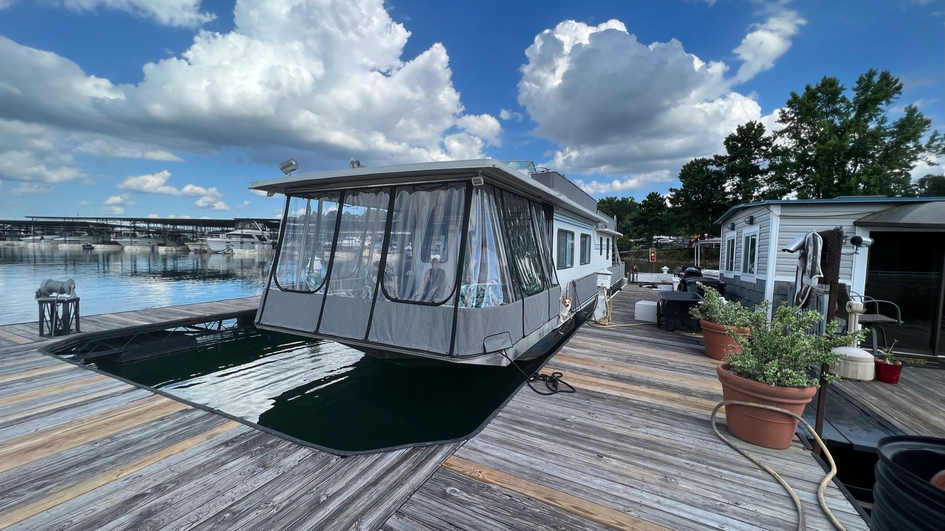 Houseboat Enclosures Buford, GA | Lakeside Marine Canvas