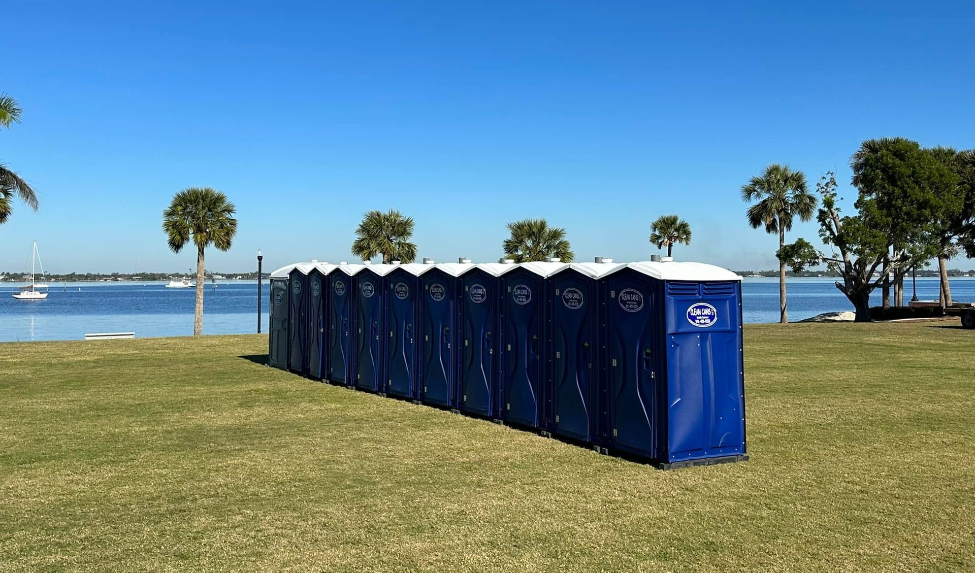 Clearwater, FL | Half-High Portable Toilets | Construction Sites
