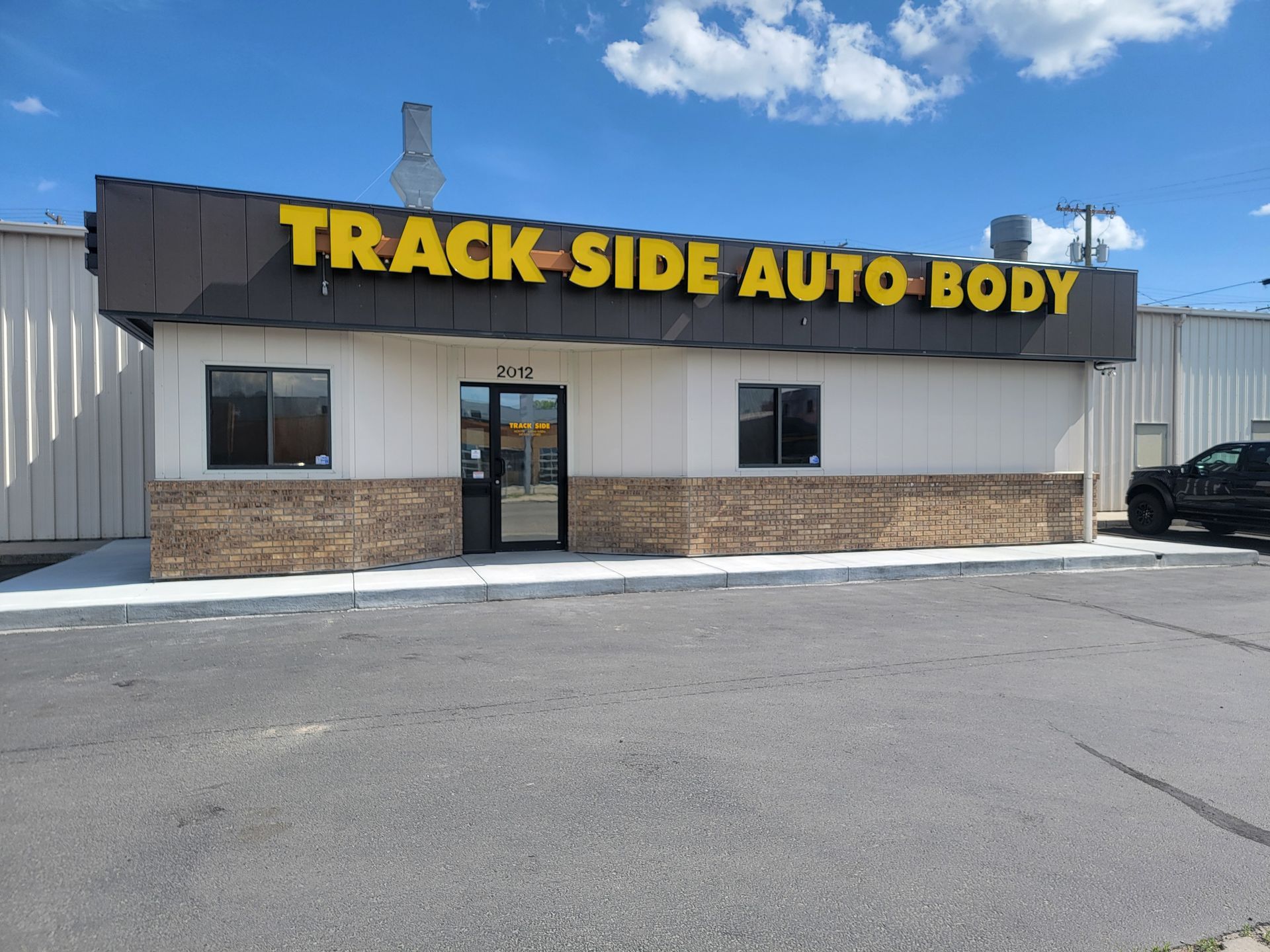 Auto Paint & Cosmetic | Track Side Auto Body | Billings, MT