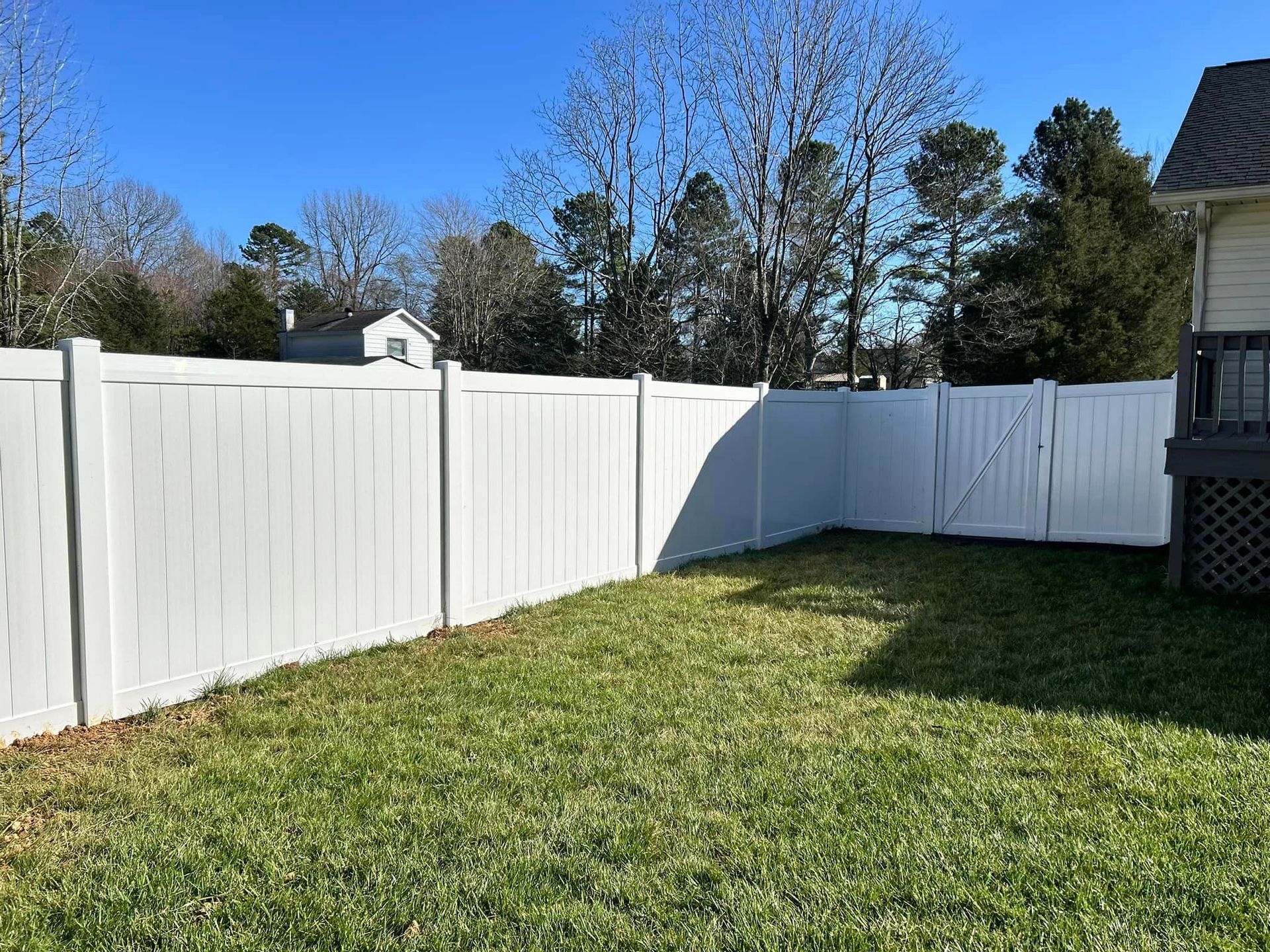 Fence Company Greensboro, NC | Circle MC Fencing, LLC