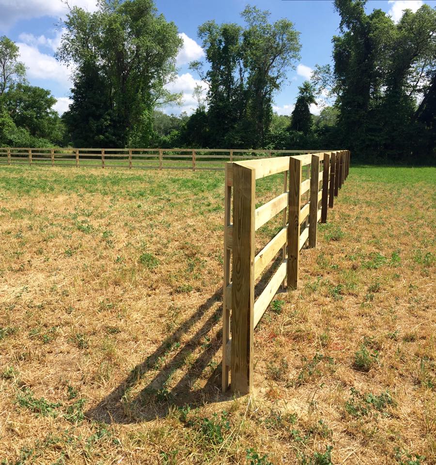 Armstrong Fence Cedar Fence Photo Gallery | Pembroke, MA