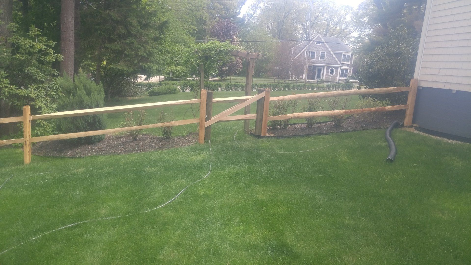 Armstrong Fence Cedar Fence Photo Gallery | Pembroke, MA