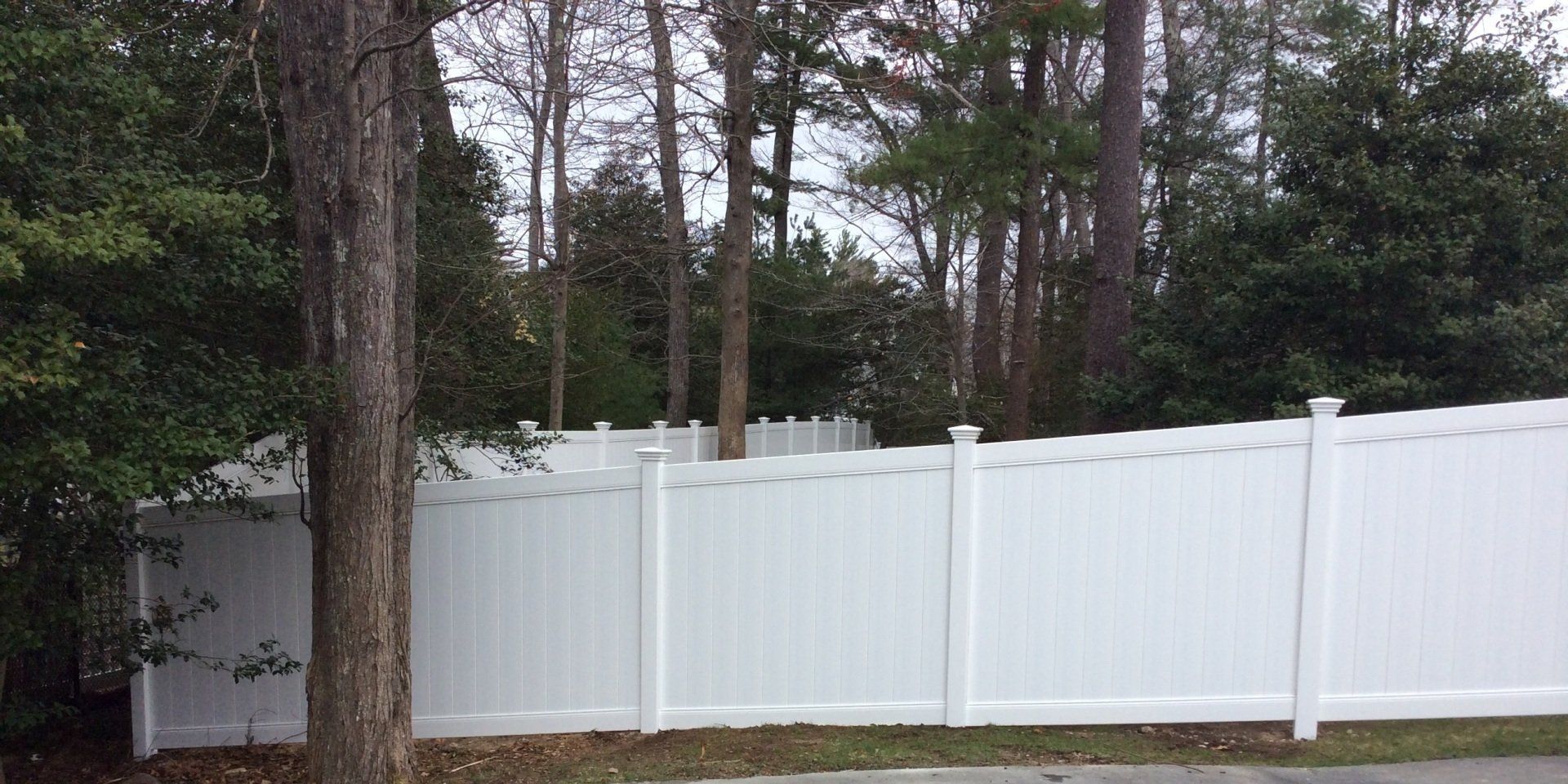 Armstrong Fence Vinyl Fence Photo Gallery | Pembroke, MA