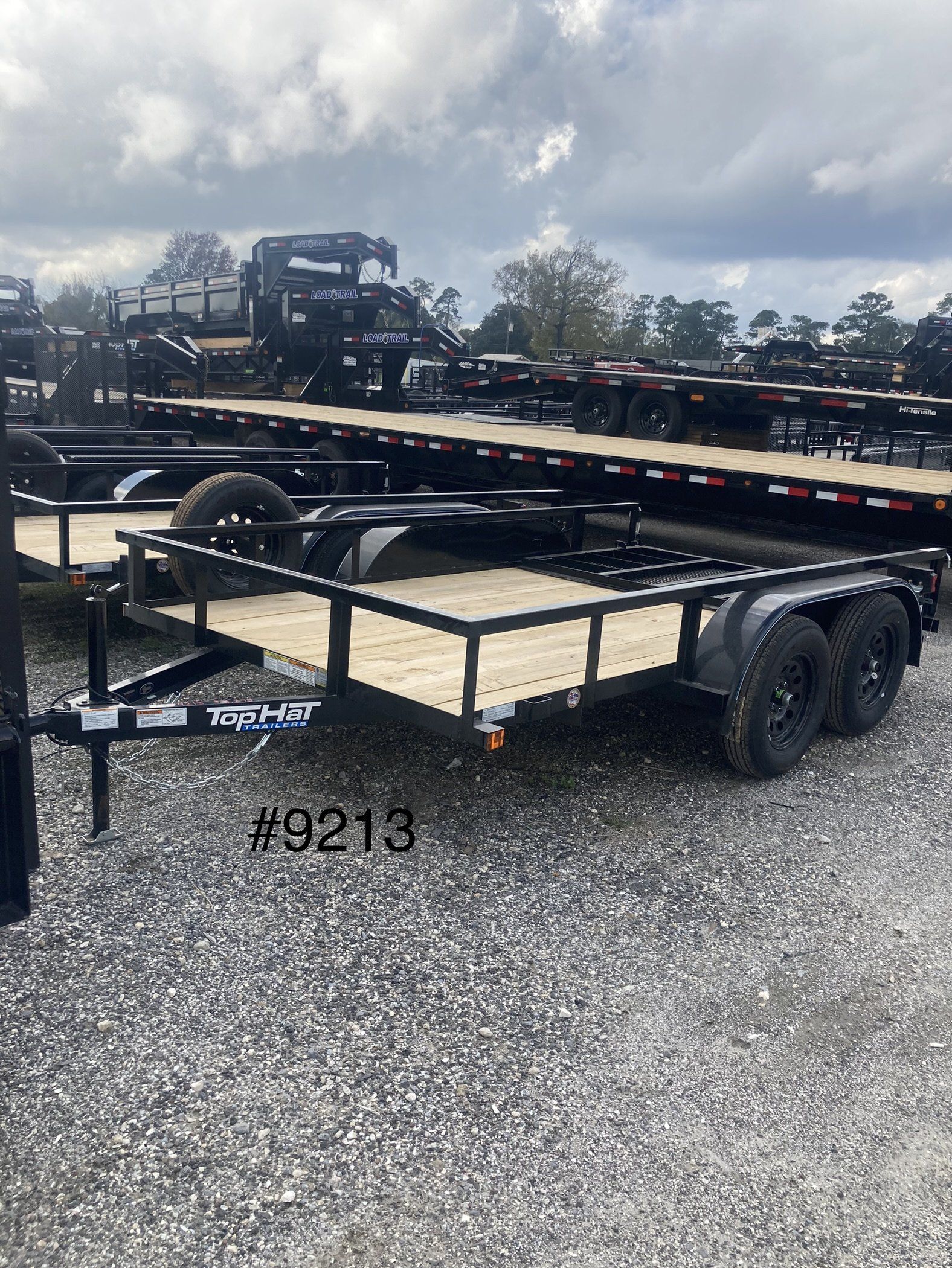 TANDEM AXLE UTILITY