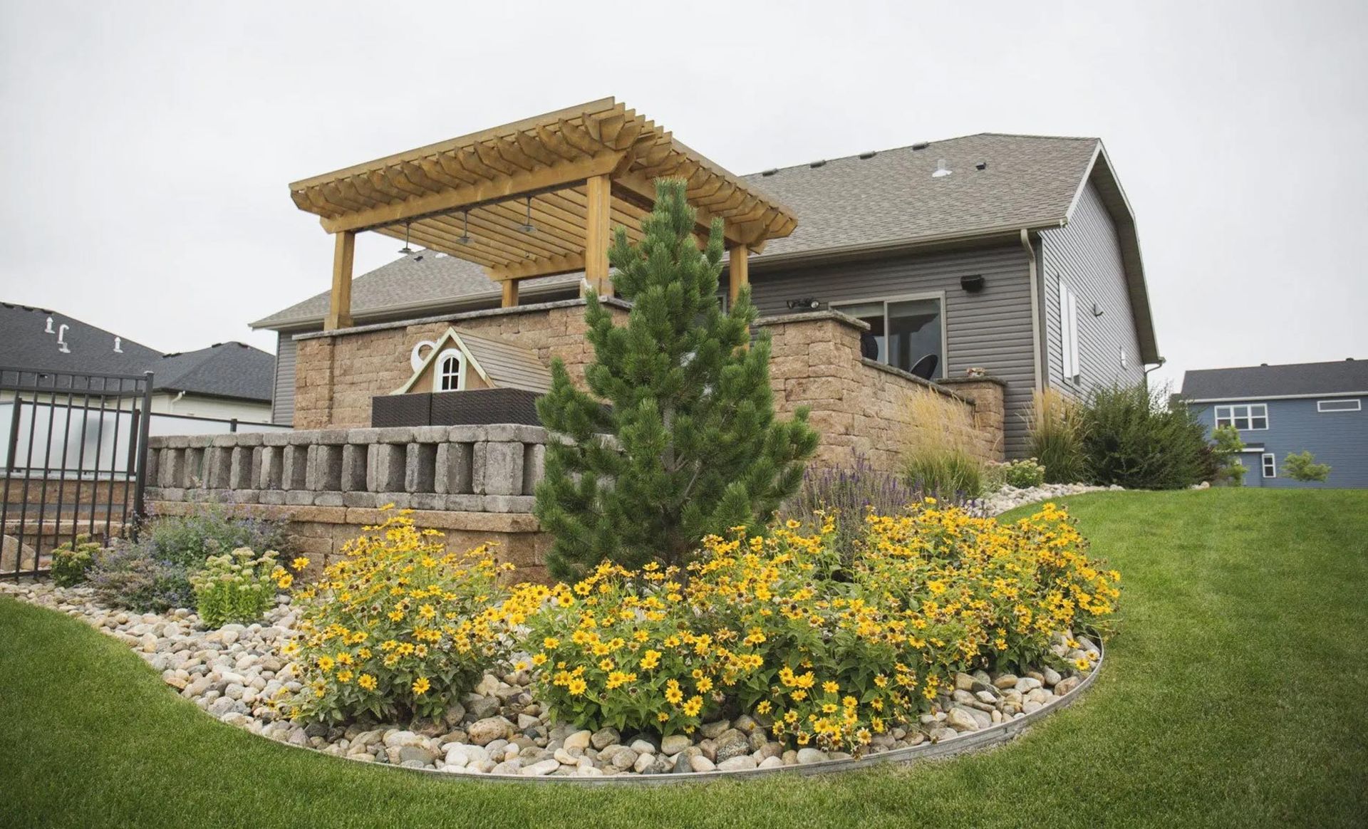 Landscaping Fargo, ND | Signature Landscapes