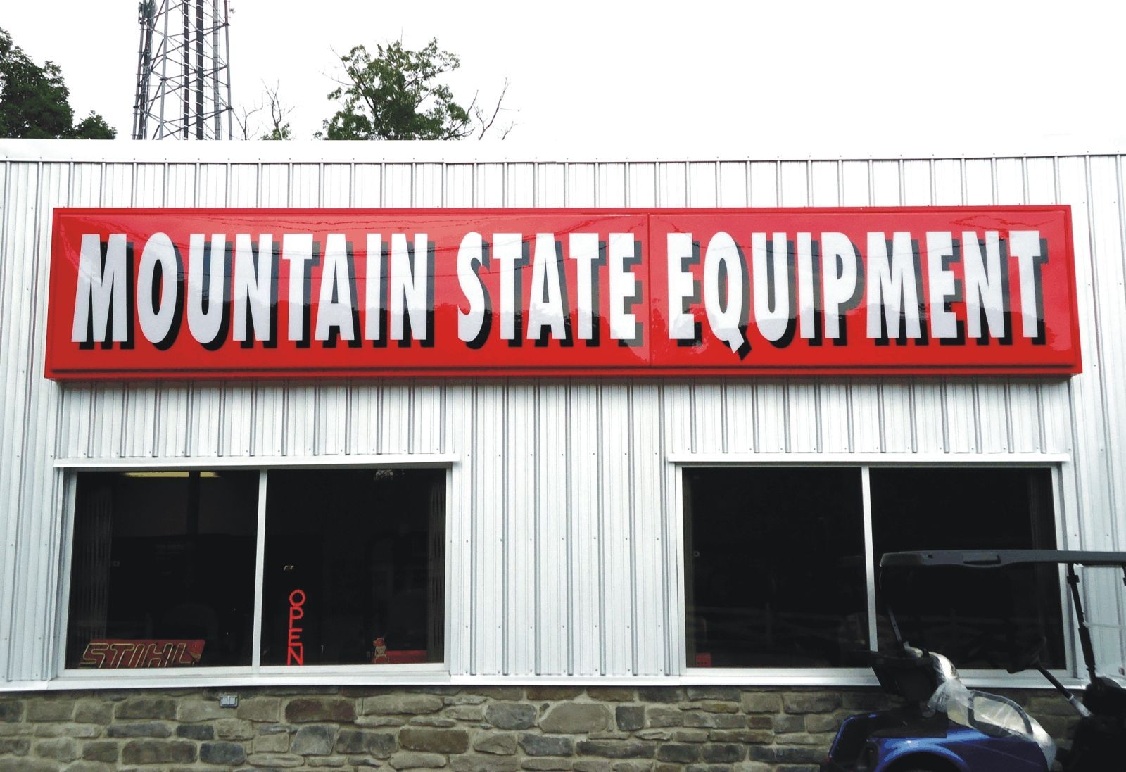 Lighted and Pole Signs | Beckley, WV