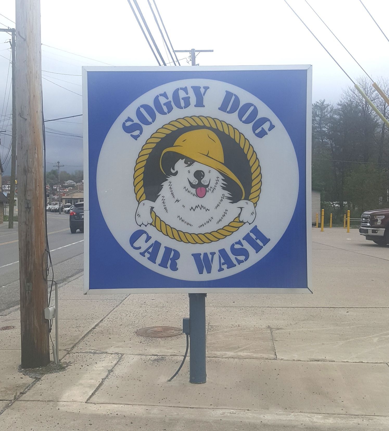 Lighted and Pole Signs | Beckley, WV