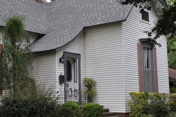 Roofing Company Rockford, IL | Top Notch Roofing & Exteriors