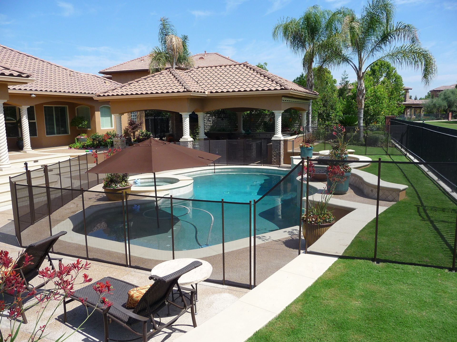 Fences for Pools Bakersfield, CA | A Safe Pool Enclosures
