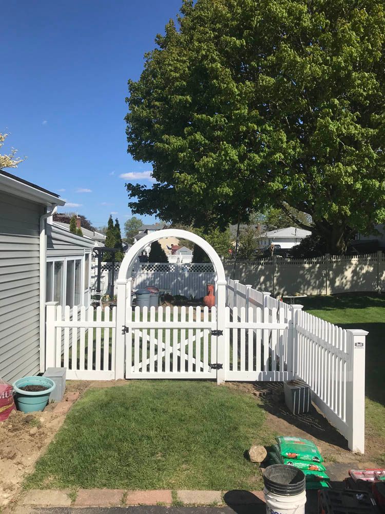 Arbor and Pergola Construction Services | Exeter, RI