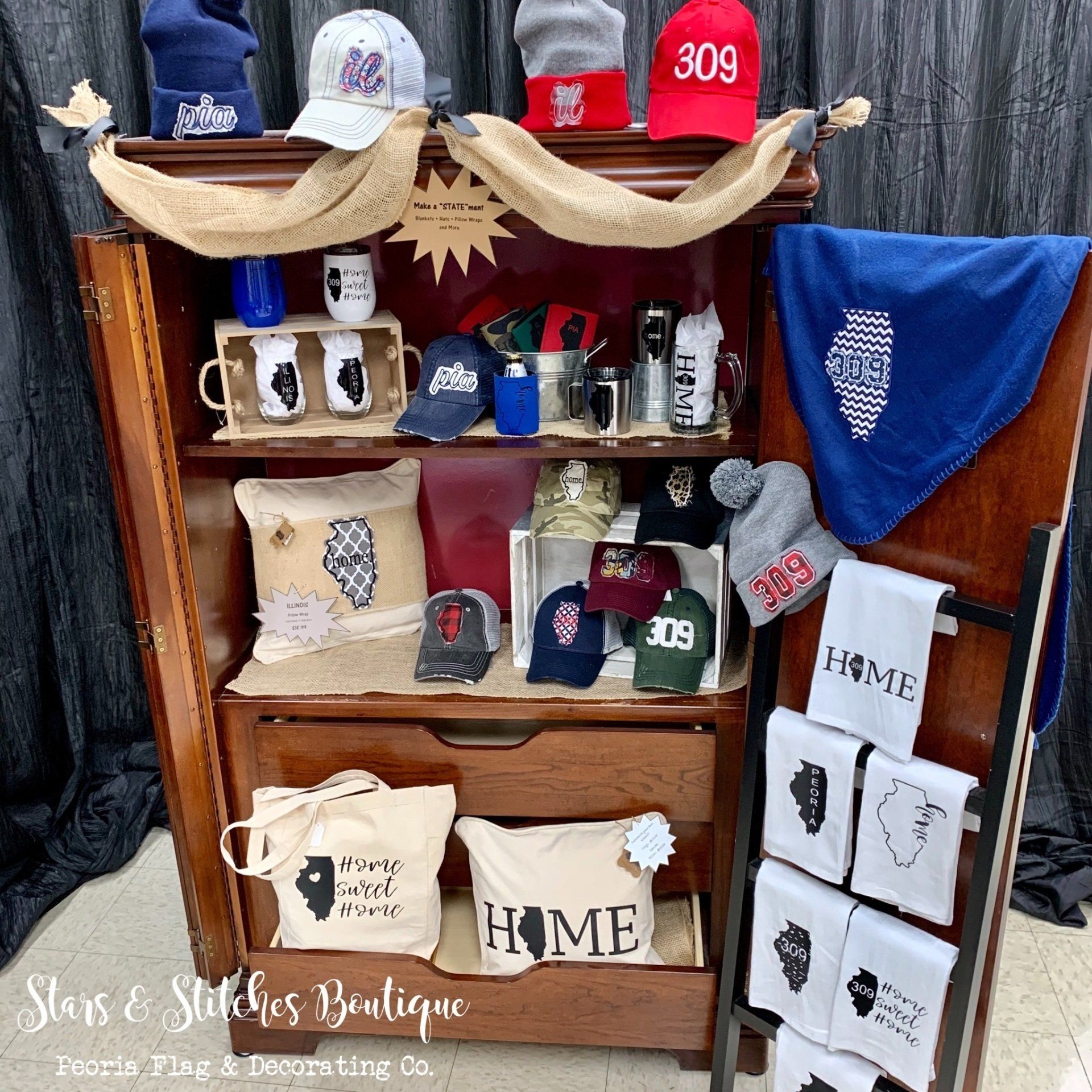 Peoria Flag & Decorating Co | Flags | Peoria Heights, IL