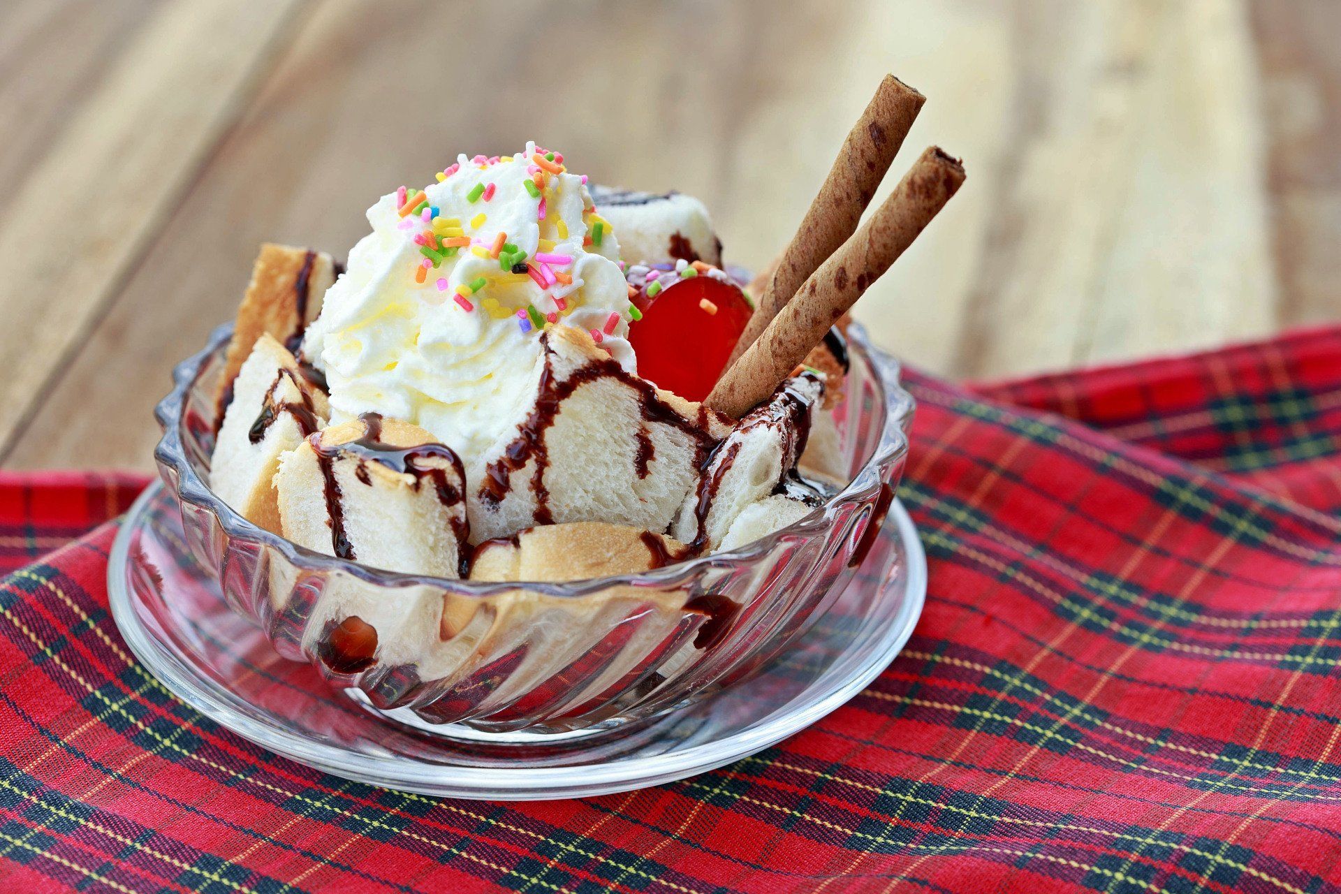 Pinecroft Dairy and Restaurant | Entrees | West Boylston, MA