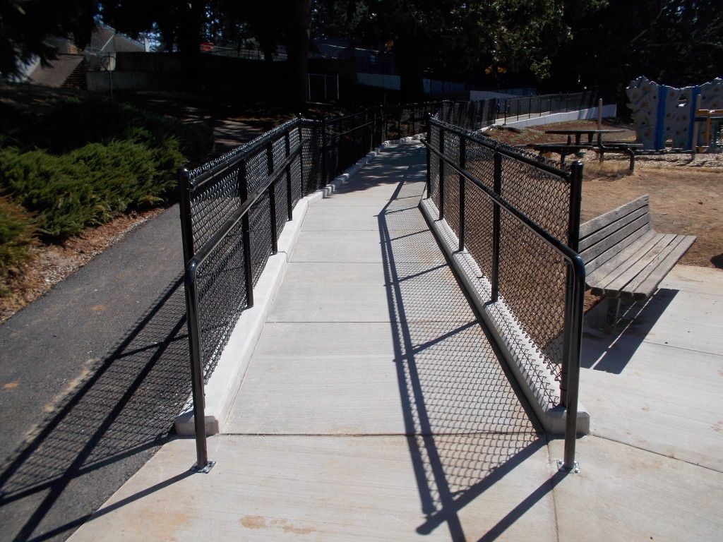 Fencing Company Eugene | Lincoln City | Outdoor Fence Co