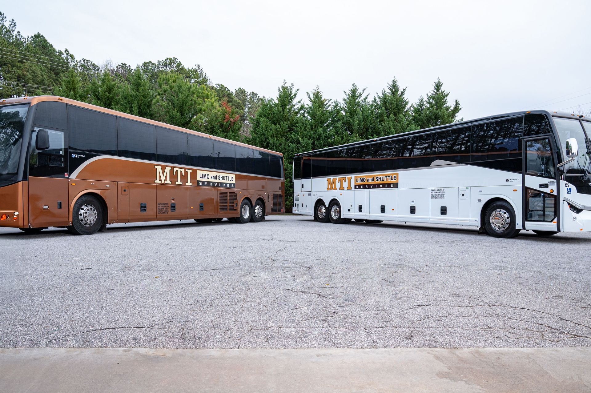 Charter Bus Rentals for Inter-School Events | MTI Limos
