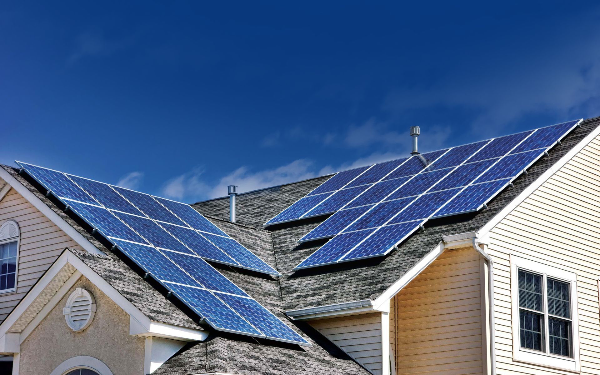 Solar Installations | Solar Power | Milwaukee WI | Madison WI