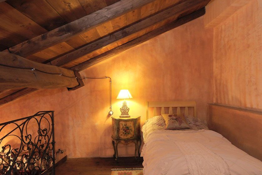 How To Know It's Time To Hire Attic Clean Out Services