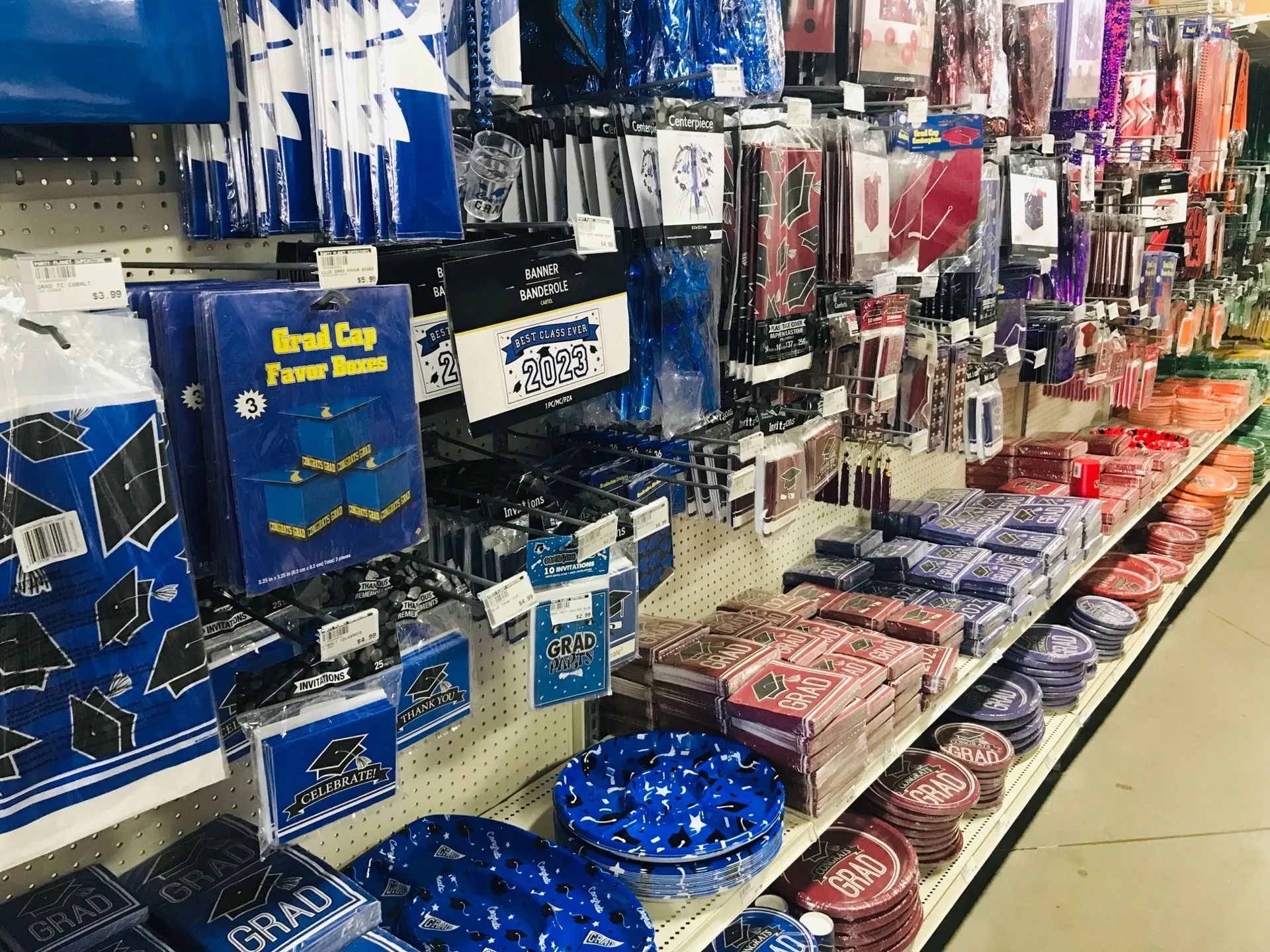 Party Supplies | Party Planet Superstore | Surprise, AZ