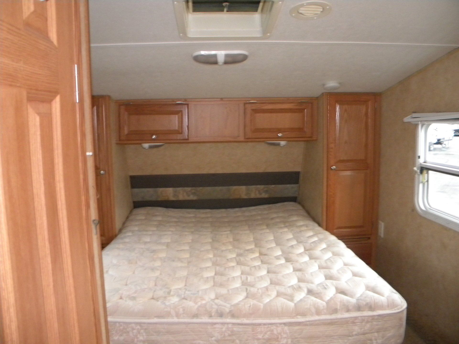 Comrie RV | RV Used| RV Clearance| Fifth Wheel Trailers | Fifth Wheel ...