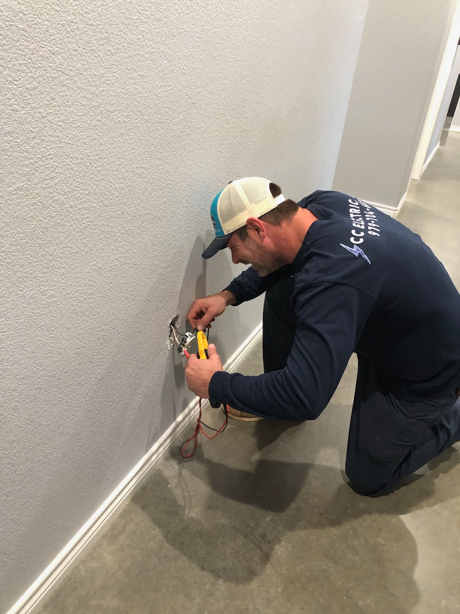 Residential Electrician College Station | CC Electric LLC