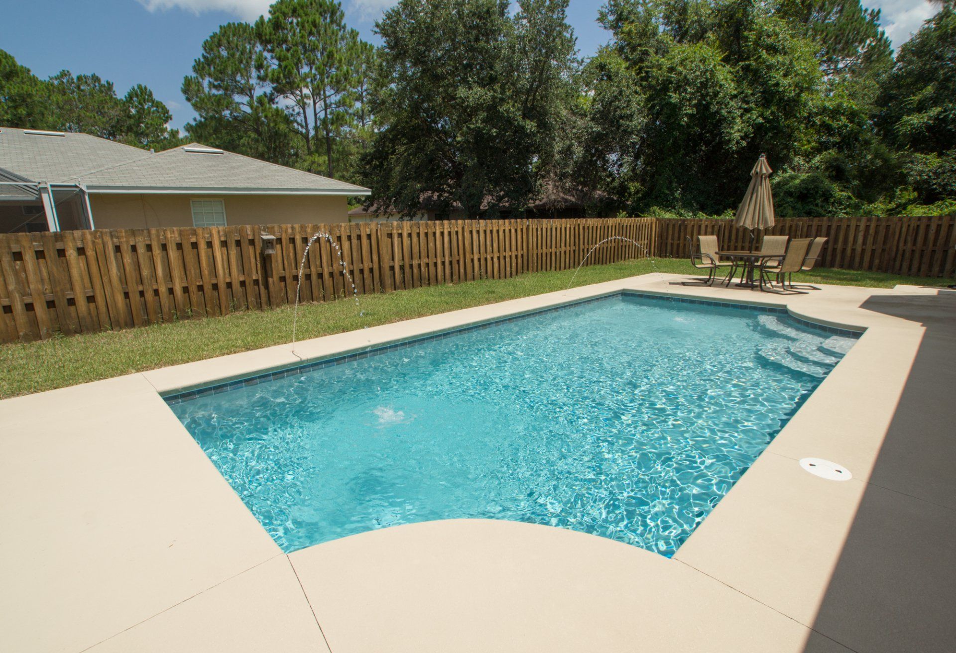 Waterside Pools Inc Pools Gallery | Palm Coast, FL
