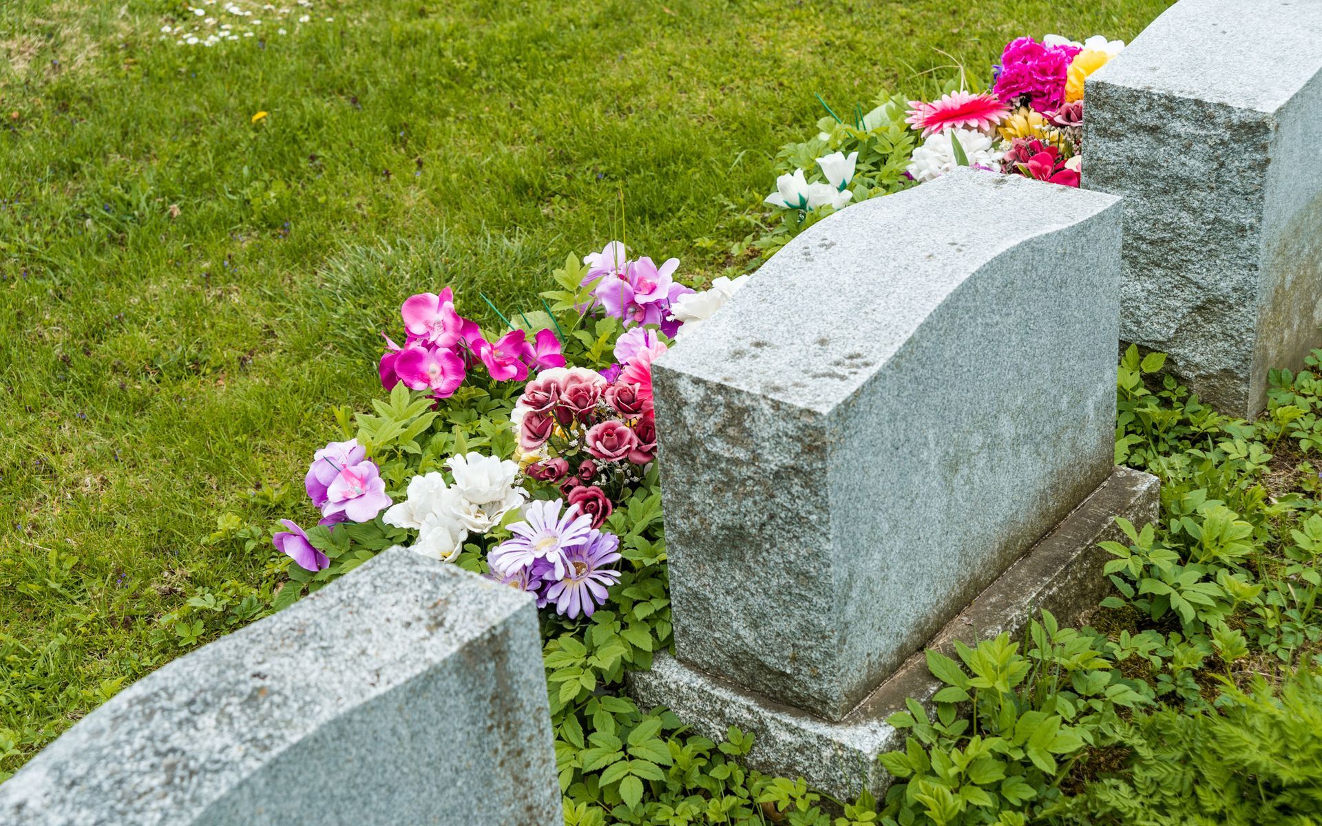 Grave Markers Houston | San Antonio | Cornerstone Memorials