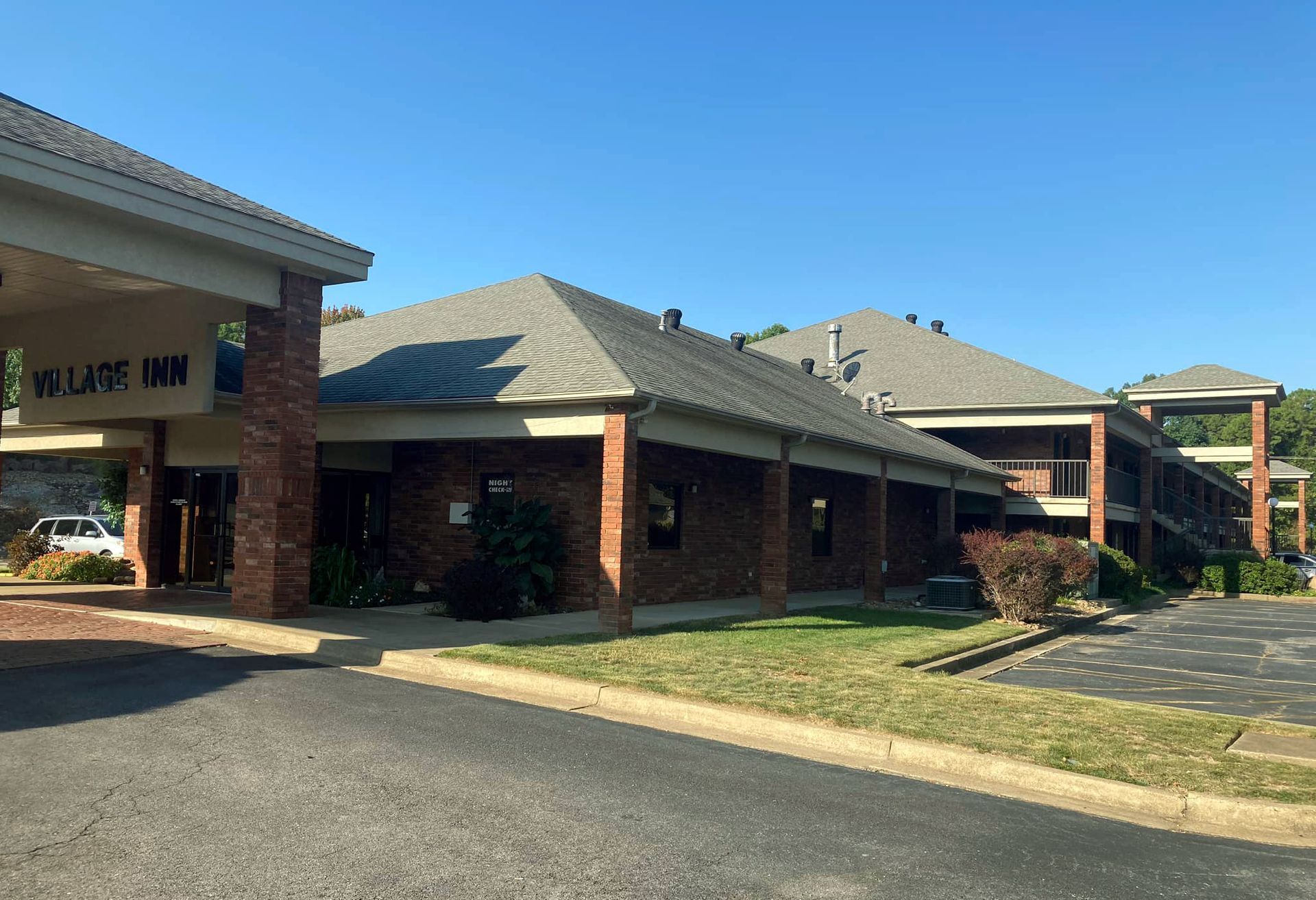 Reviews | Hot Springs Village Inn