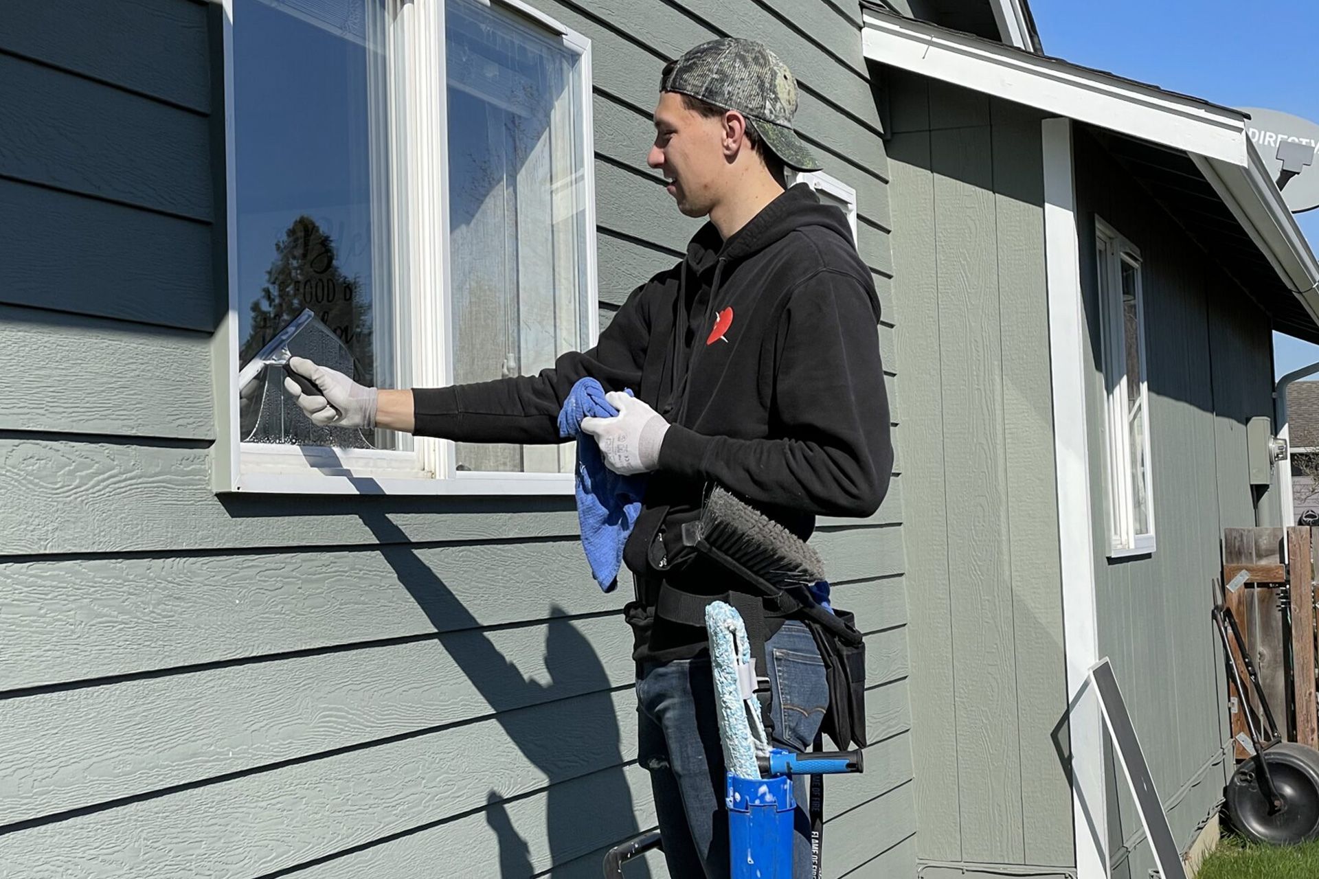 Window Cleaning Company Seattle, WA | Northwest Pro Cleaning