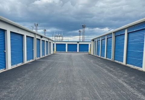 Self-Storage Units | America Stores IT | Mattydale, NY