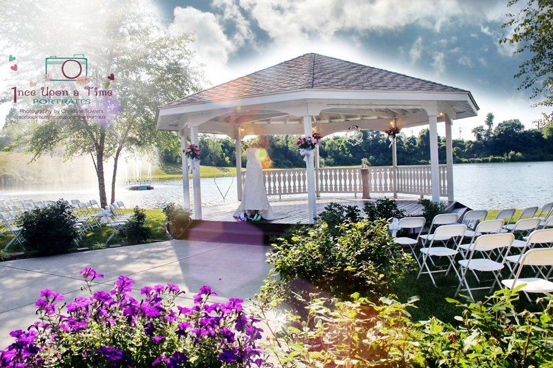 Lakeside Reflections Weddings and Events Venue