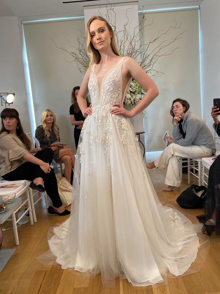 Mirror Mirror Inc | Bridal Wear | Baldwinsville, NY