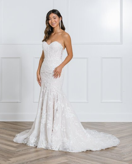 Lis Simon | Bridal Collection | Baldwinsville, NY