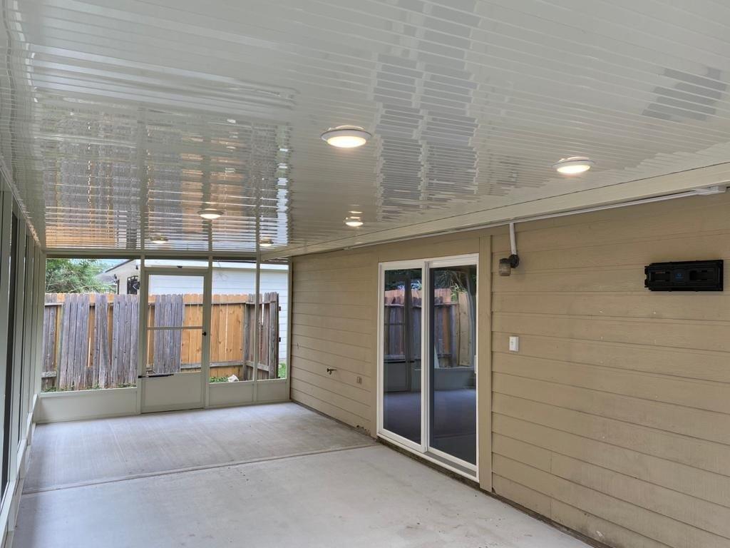 Screen Rooms | Screened-In Enclosures | Houston, TX