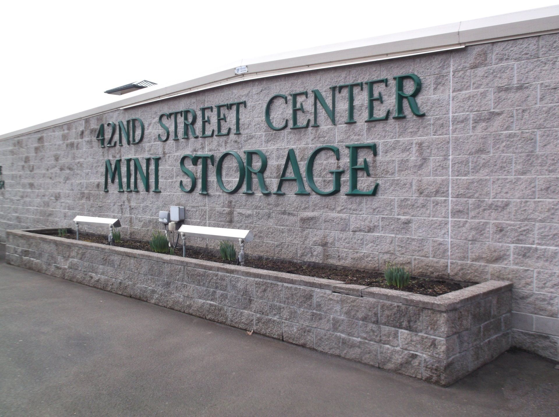42nd Street Center Mini Storage | Storage Units Springfield