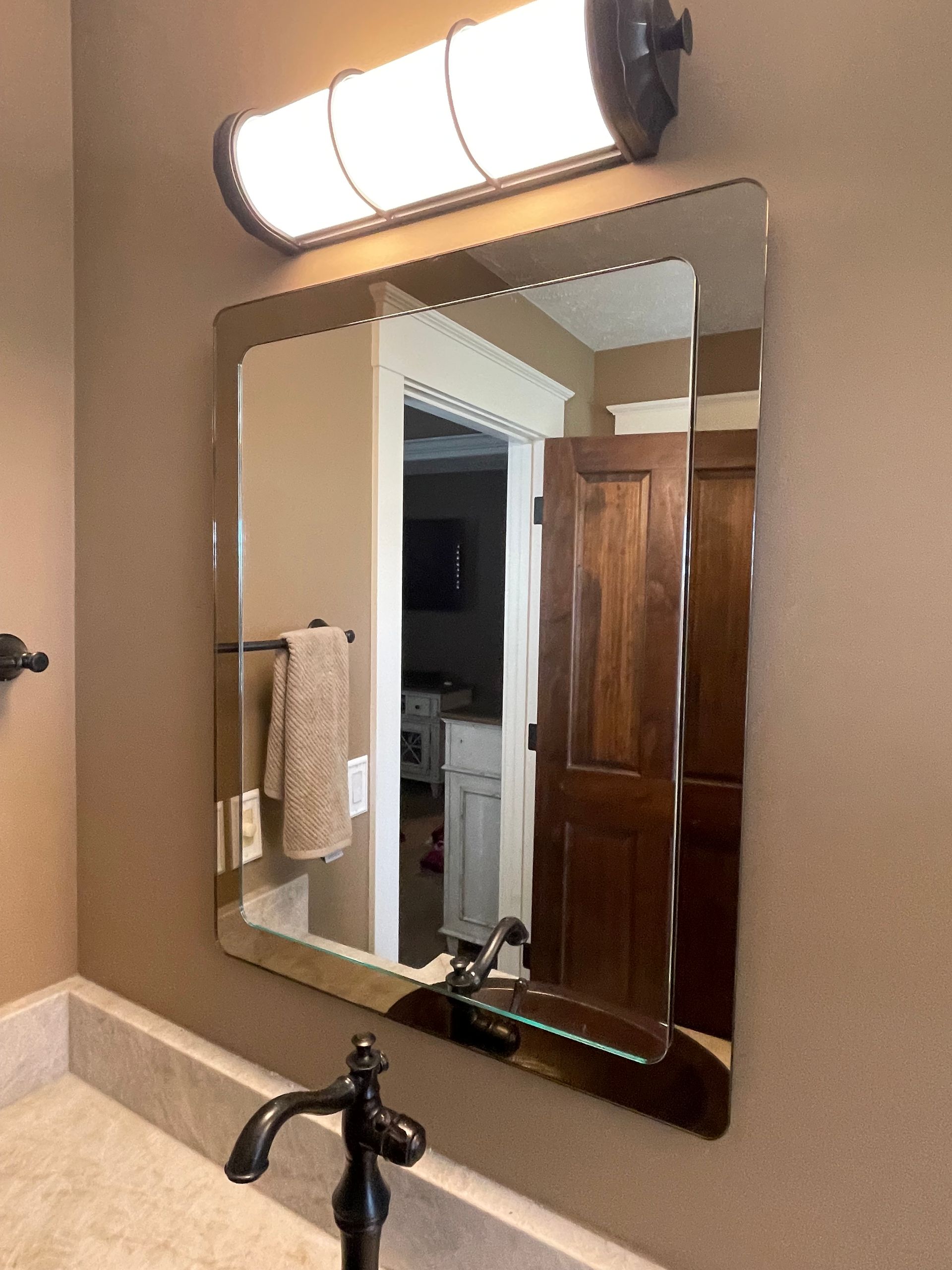 Norbert's Glass & Mirror Co. Photo Gallery | Kentwood , MI