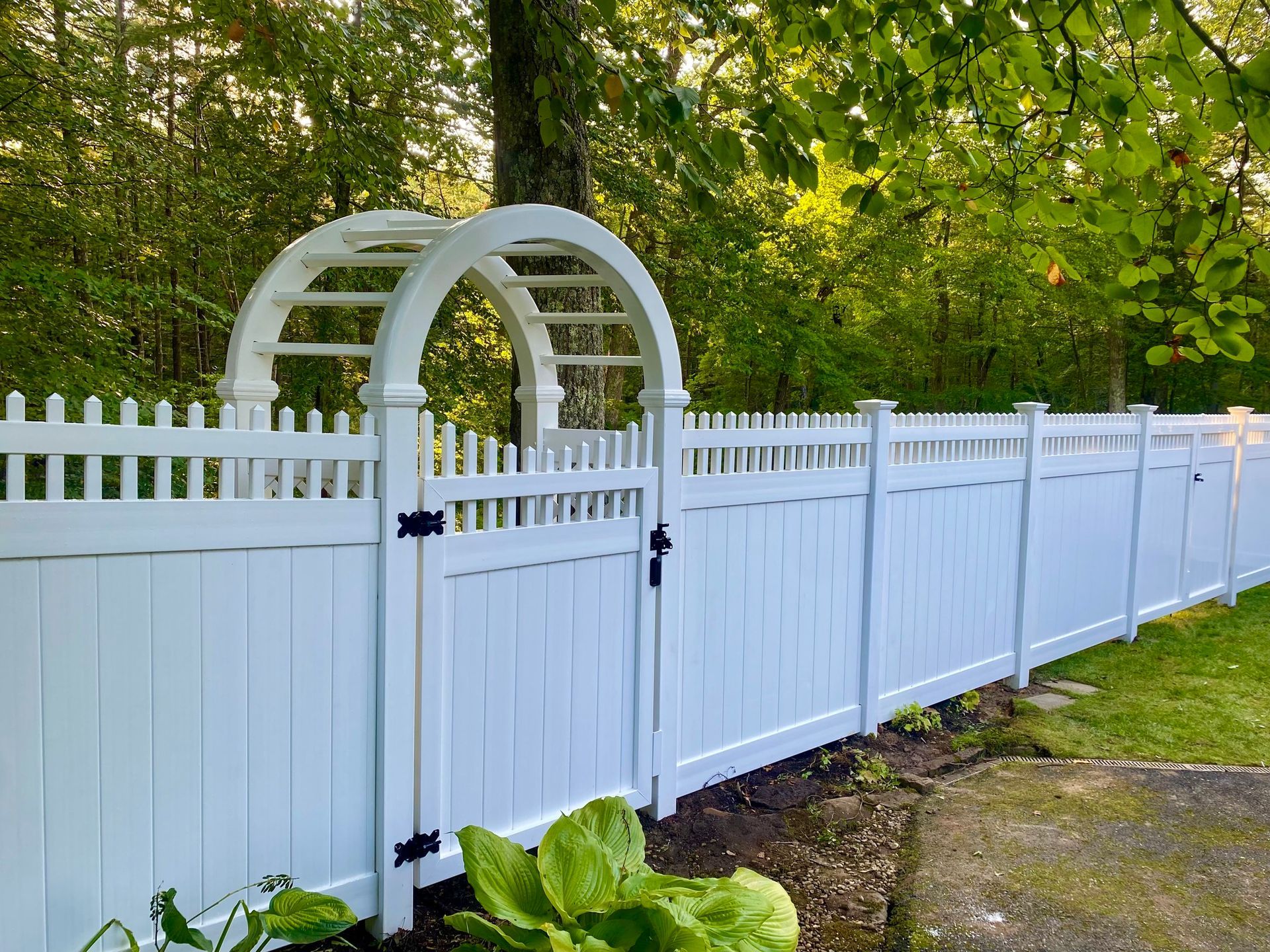Fence Company Shrewsbury, MA | Framingham, MA | E&D Fencing