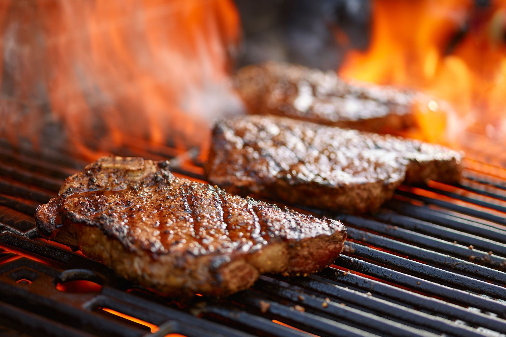 Prime Rib | Rib Roast | The Pewter Mug North Naples, FL