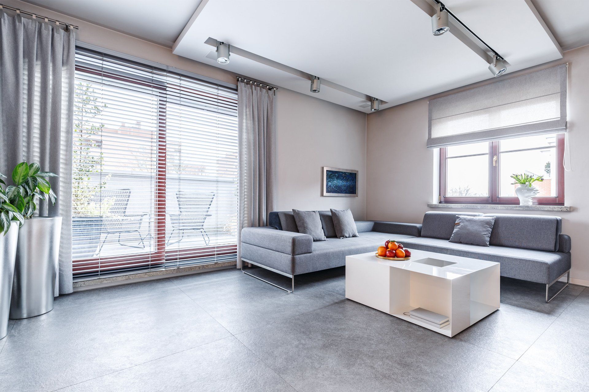 Window Roller Shades Miami, FL | One Stop Interiors