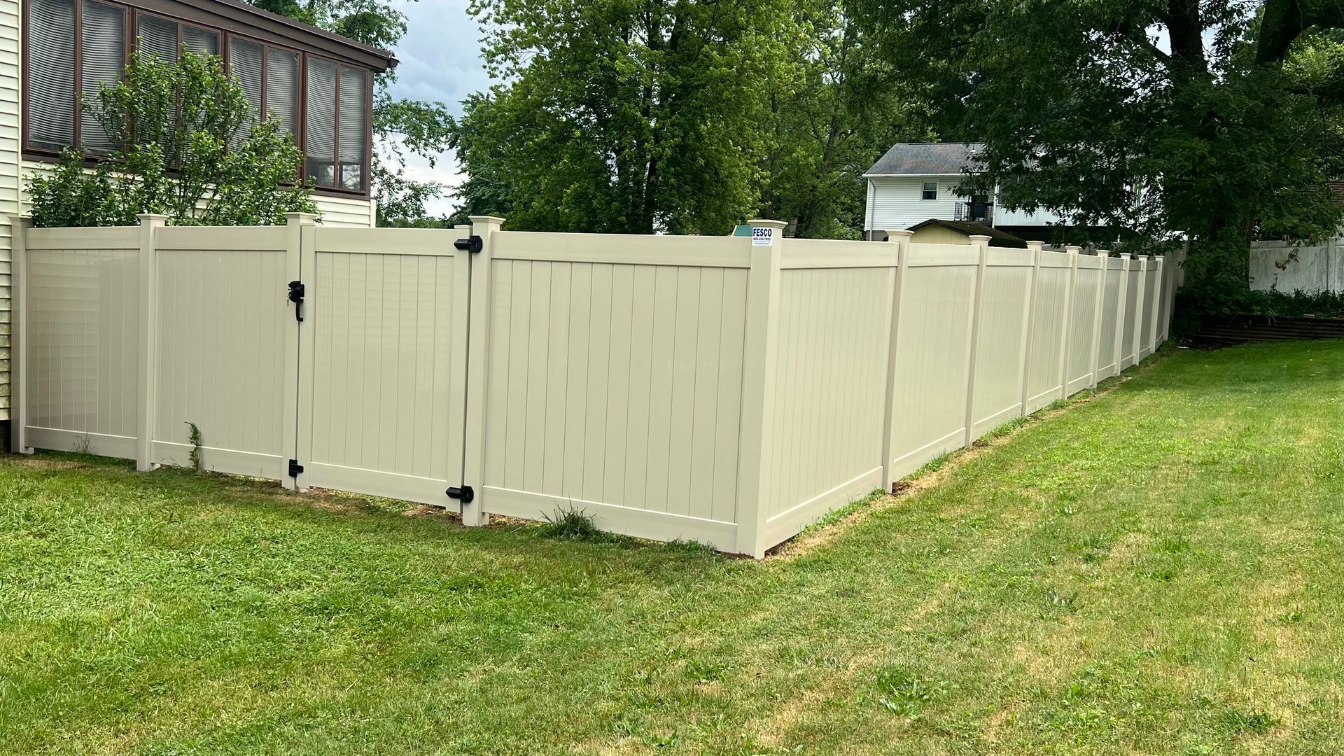 Active Yards Dogwood Fence in Sand Color