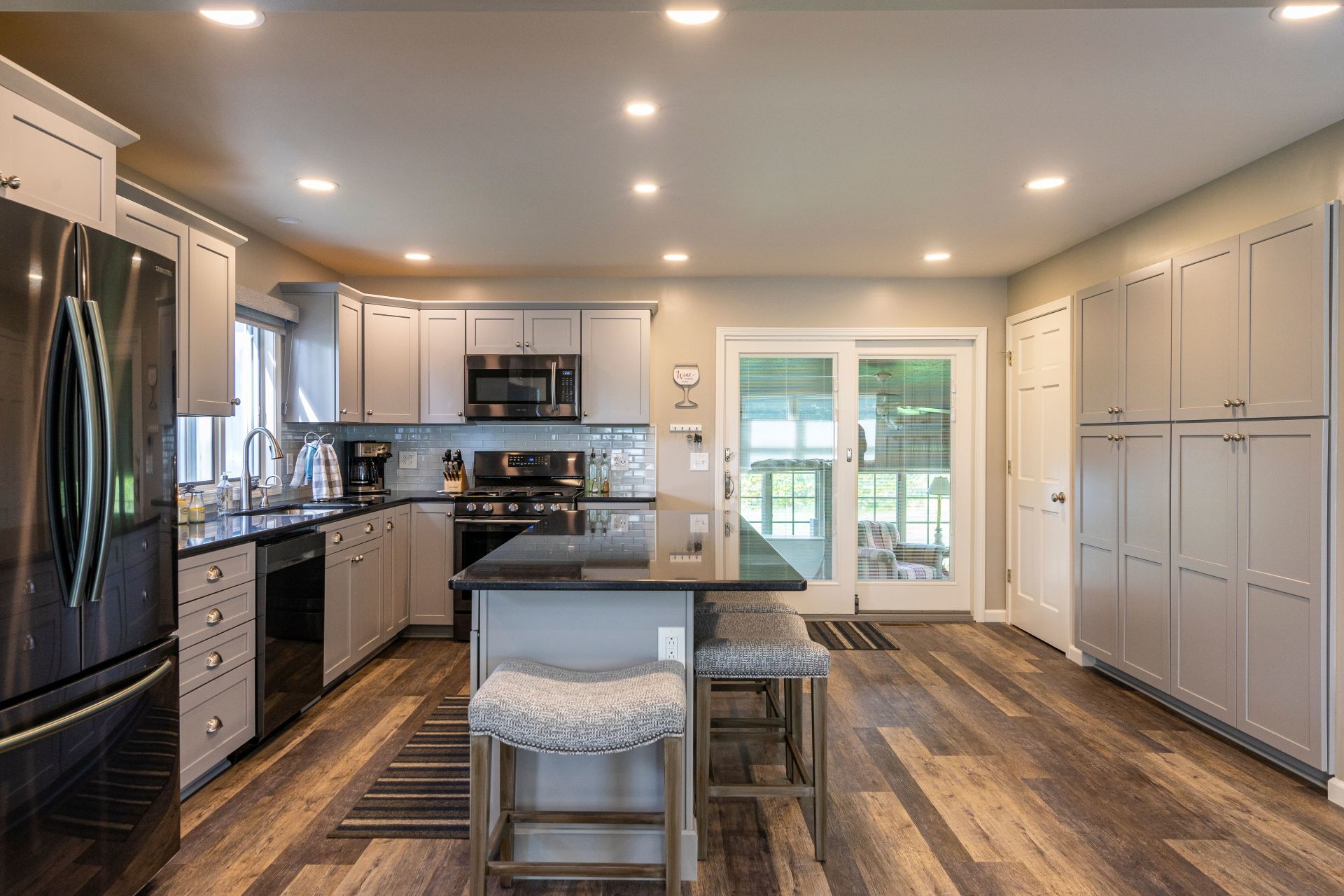 Kitchen Remodeling | Kitchen Installation | Holland, OH