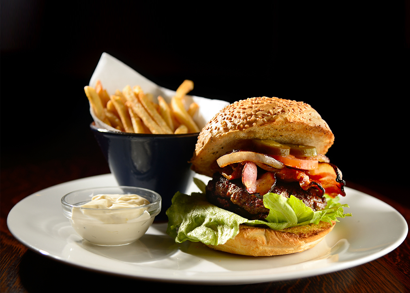 Scotties Pub | Restaurant and Sports Bar | Fall River, MA