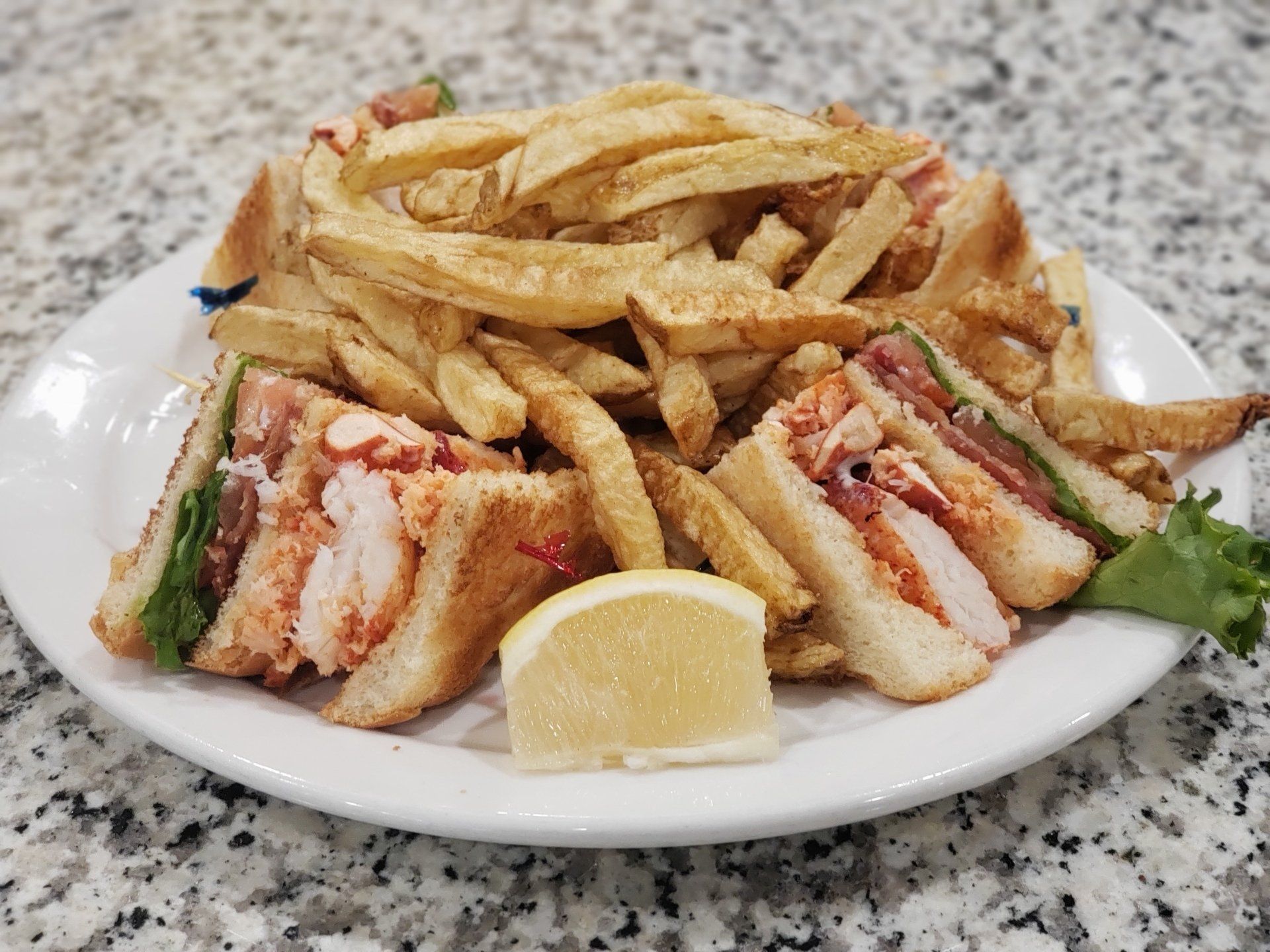 Scotties Pub | Restaurant and Sports Bar | Fall River, MA