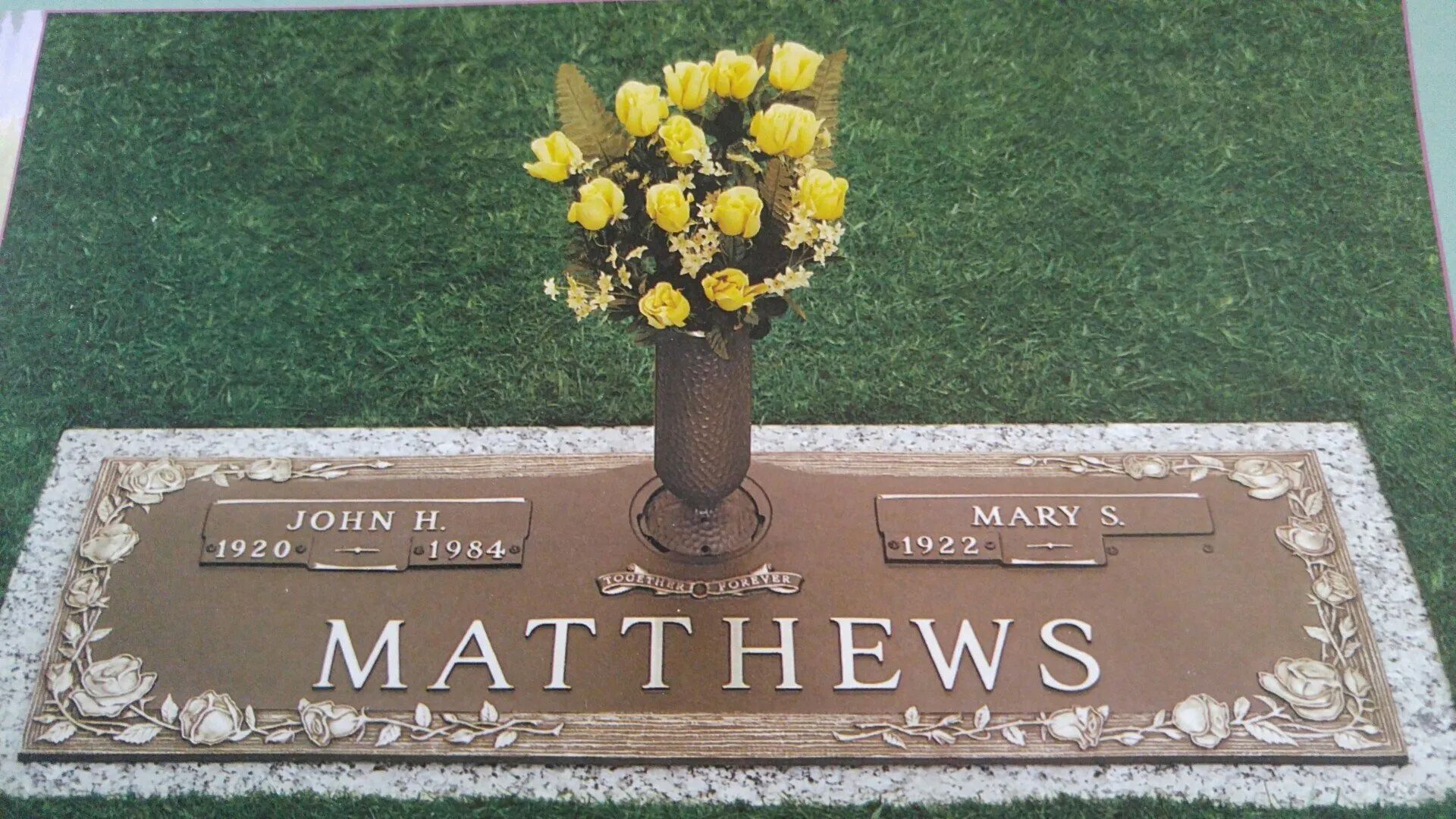 Tombstones Brookhaven, PA | Cullis Memorials Inc