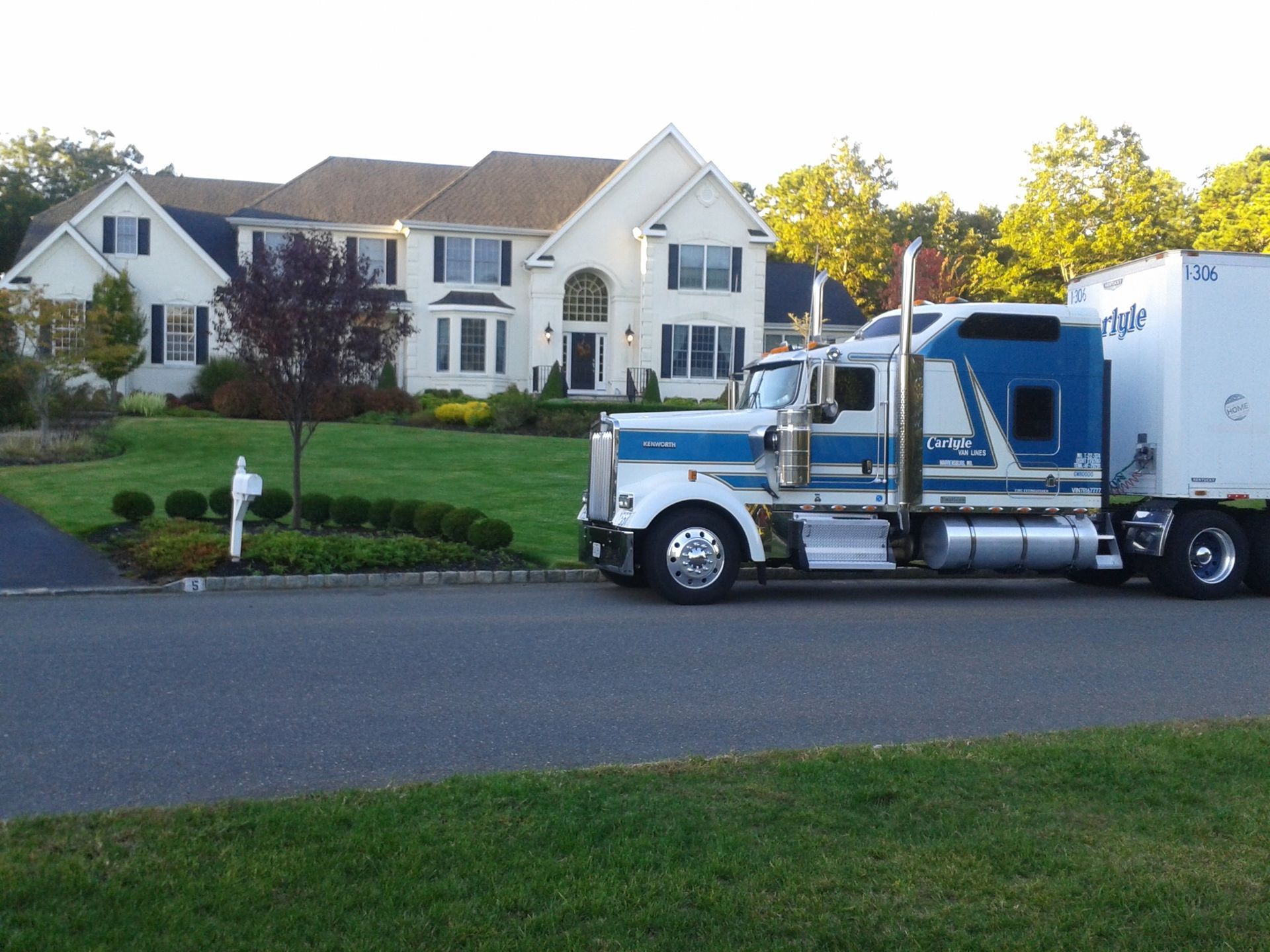 Freight & Warehouse Distribution | Warrensburg, MO