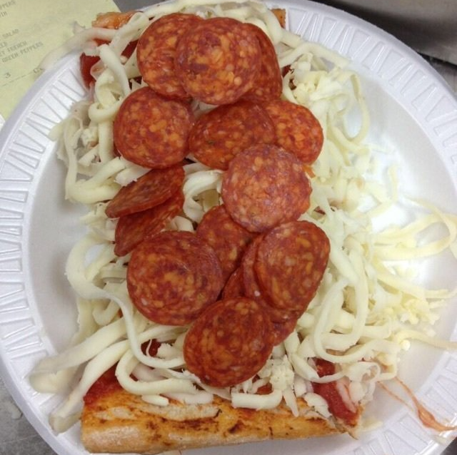 Beto's Pizza | Restaurant | Pittsburgh, PA