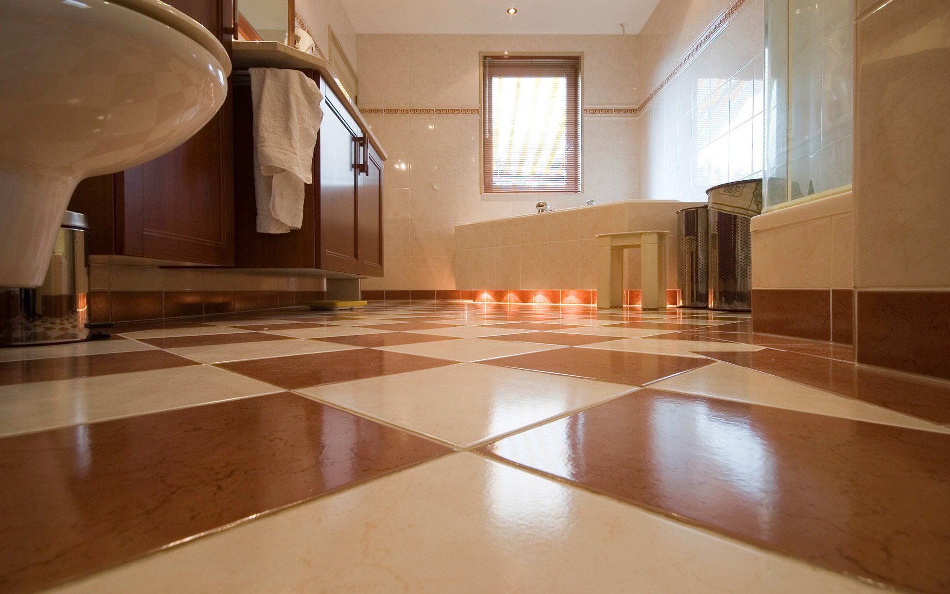 Bill Ray Tile | Bathroom and Flooring Tile | Bakersfield, CA