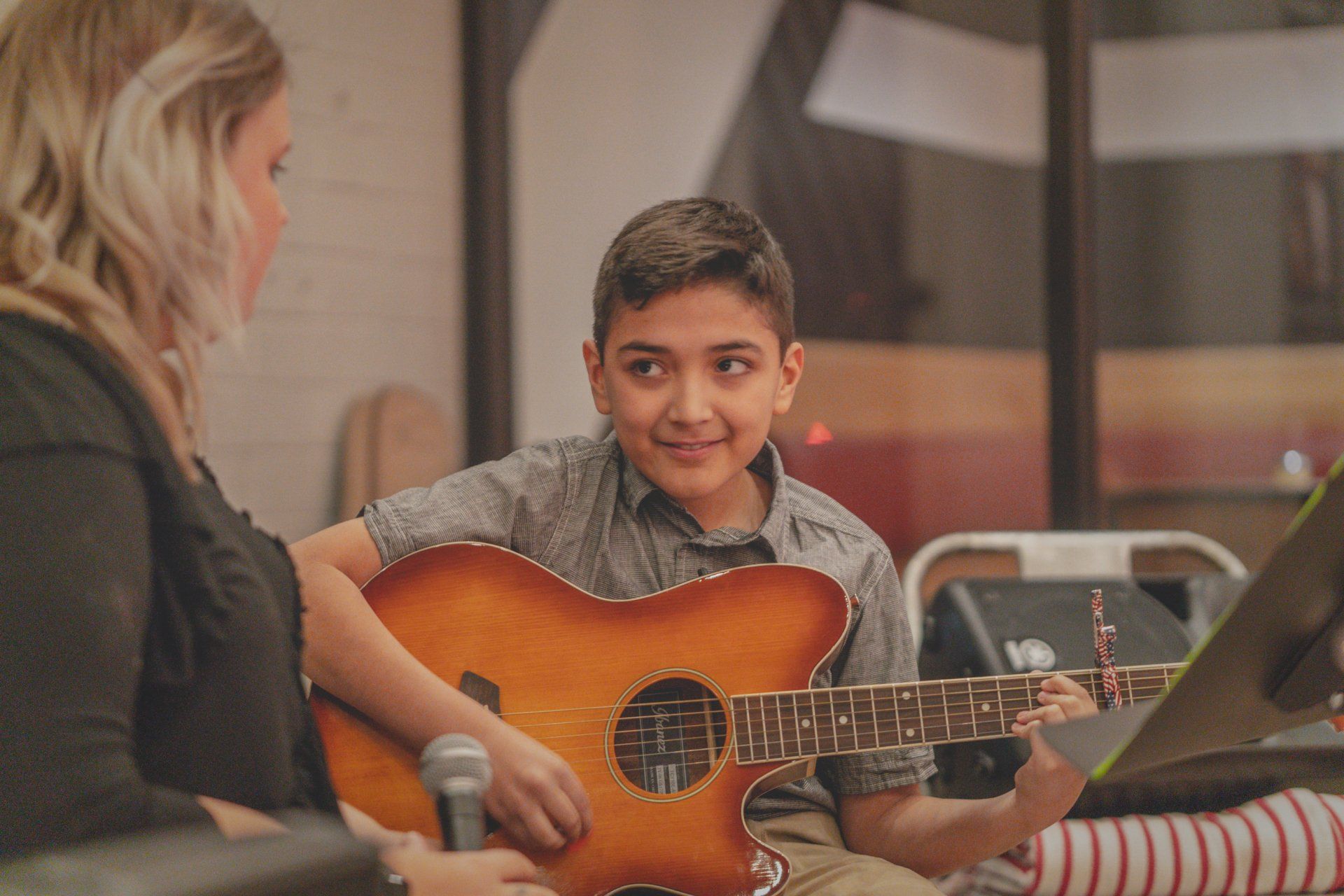 Acoustic and Electric Guitar Lessons | Phoenix, AZ